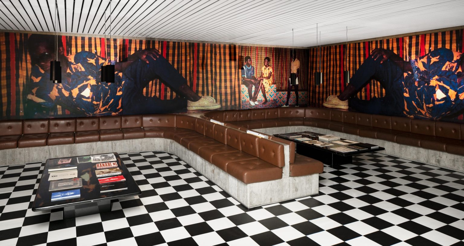 Beryl Cook: The Beloved British Artist Who Captured Life’s Joyful ...